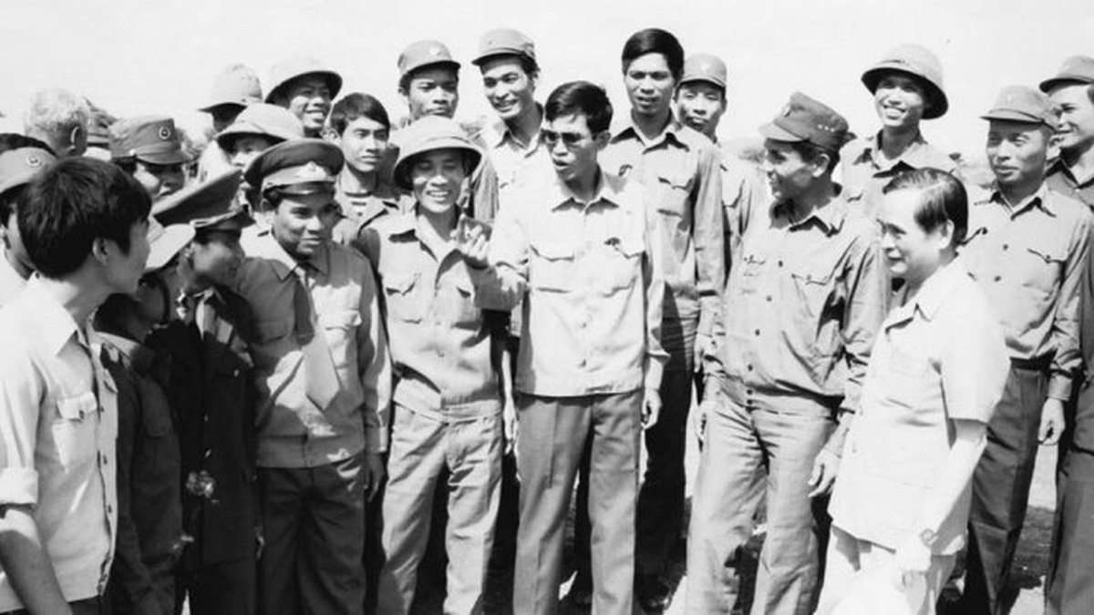 Khmer Rouge in Cambodia | Travel agency in Vietnam